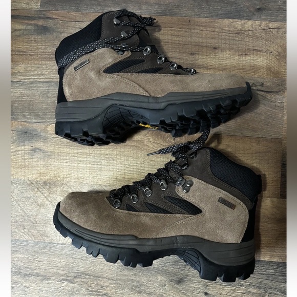 North Pointe Adventure Gear | Shoes | North Point Adventure Gear Hiking ...